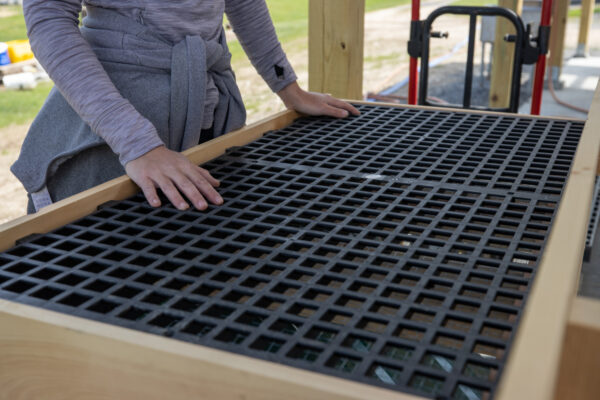 Easy Breezy Three Season Packshed at Stout Oak Farm – UVM Extension Ag ...