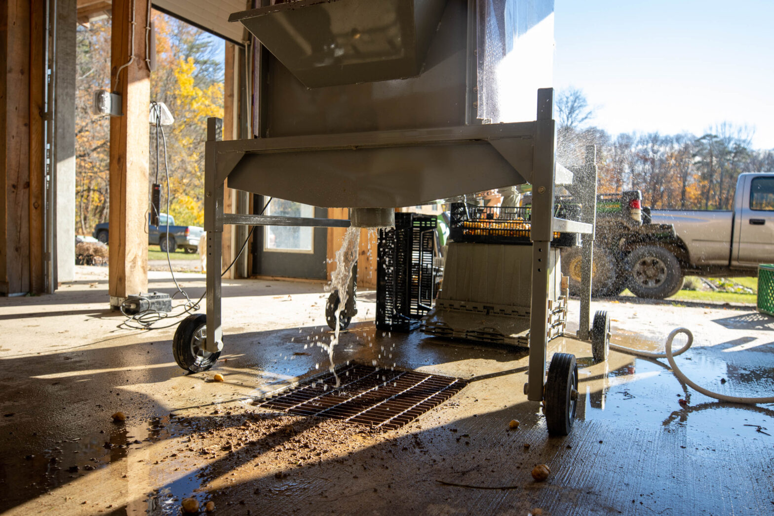 Farmer’s Favorite: Univerco Barrel Washer – UVM Extension Ag Engineering