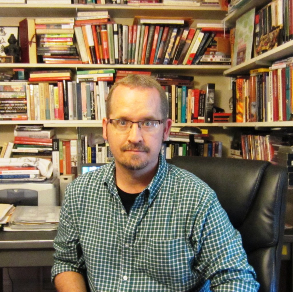 Bio | Erik Esselstrom